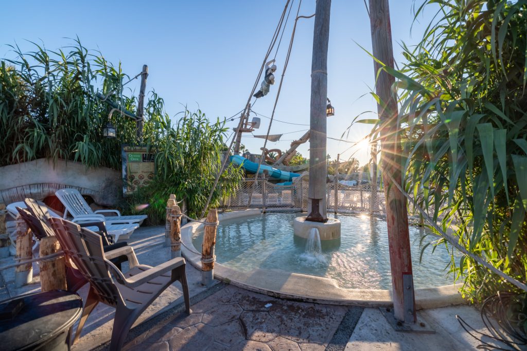 Premier parc aquatique d'Europe : Pirates World au Cap d'Agde